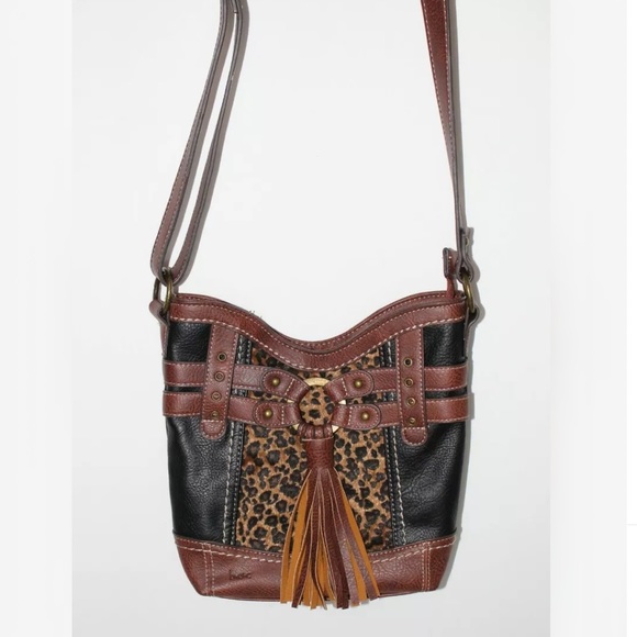 boc | Bags | Boc Black Leopardaccent Brantley Crossbody Bag | Poshmark